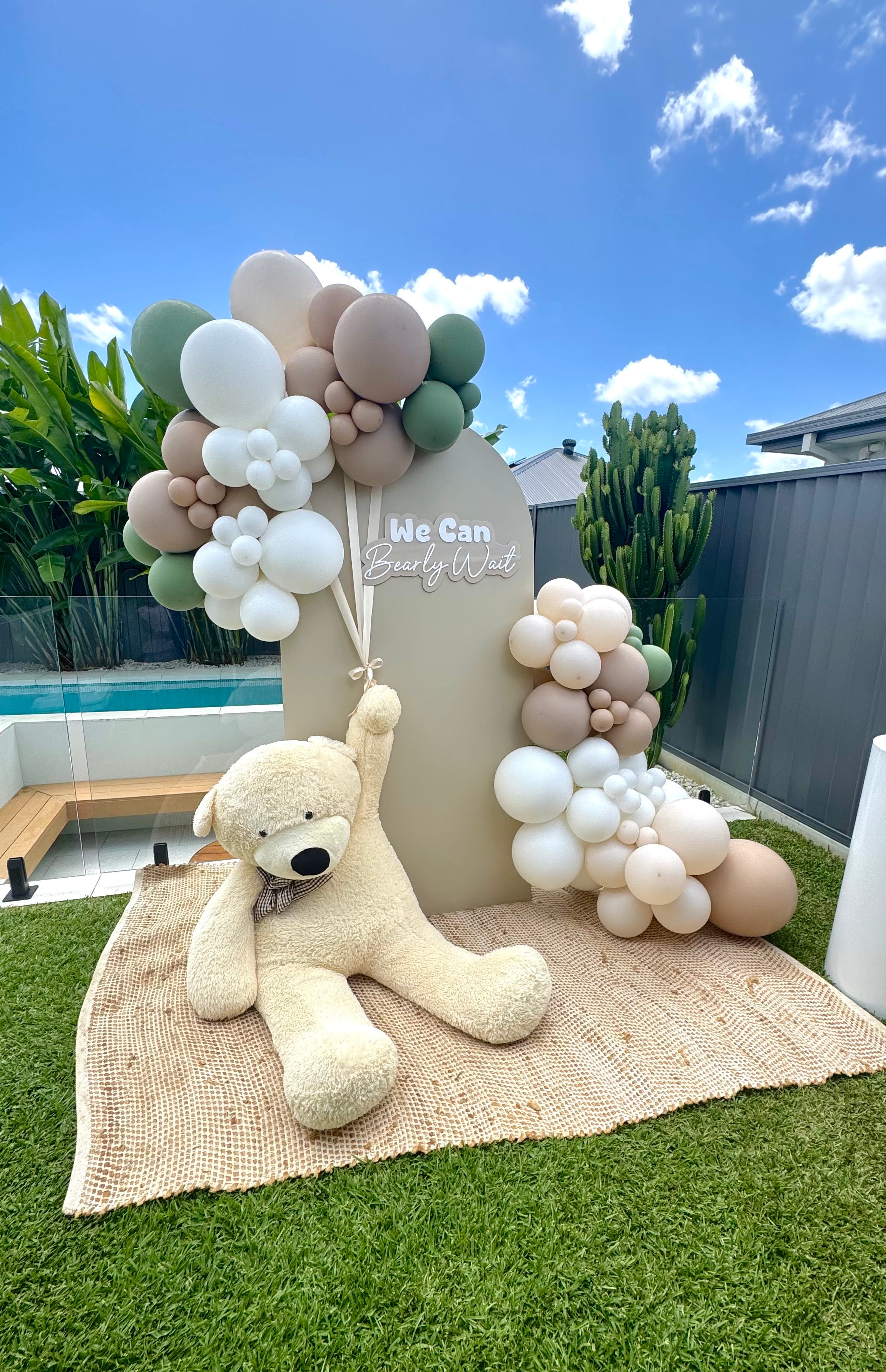 Beary Balloon Package