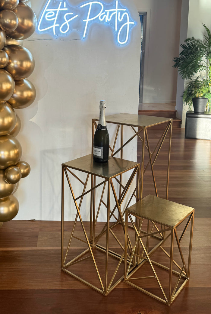 GOLD PLINTHS – SET OF 3